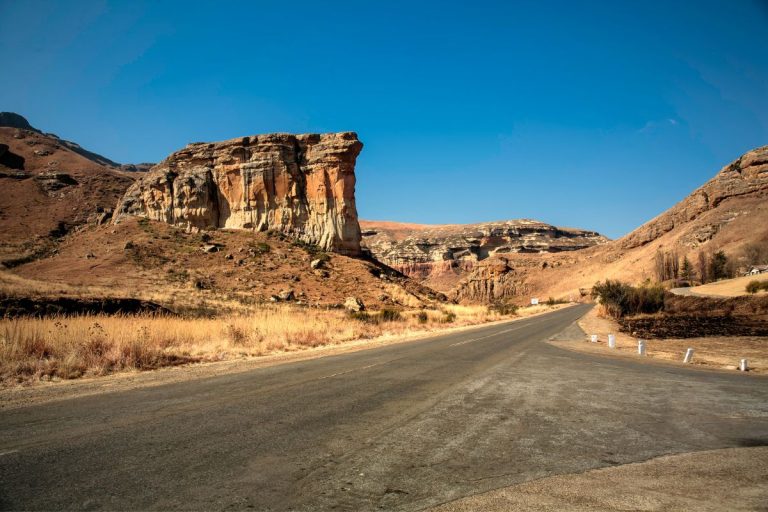 15 Best Places to Visit in South Africa - Wandering Zone